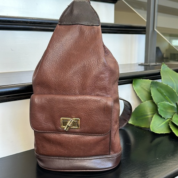 Jennifer Moore | Bags | Jennifer Moore Genuine Leather Shoulder Sling ...